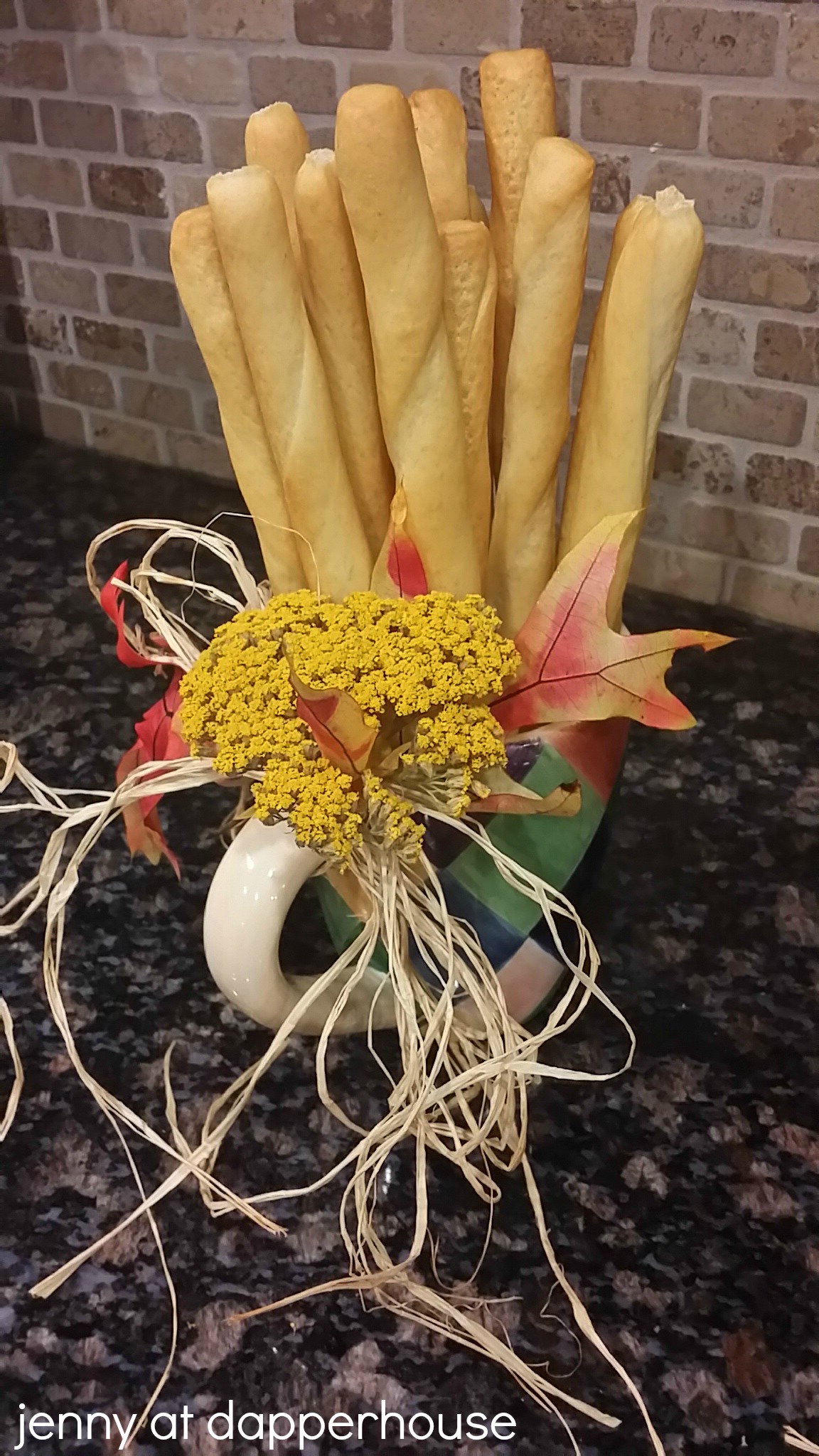 DIY Fall Decor and Side Dish - Easy Caprese Salad and Breadsticks ...