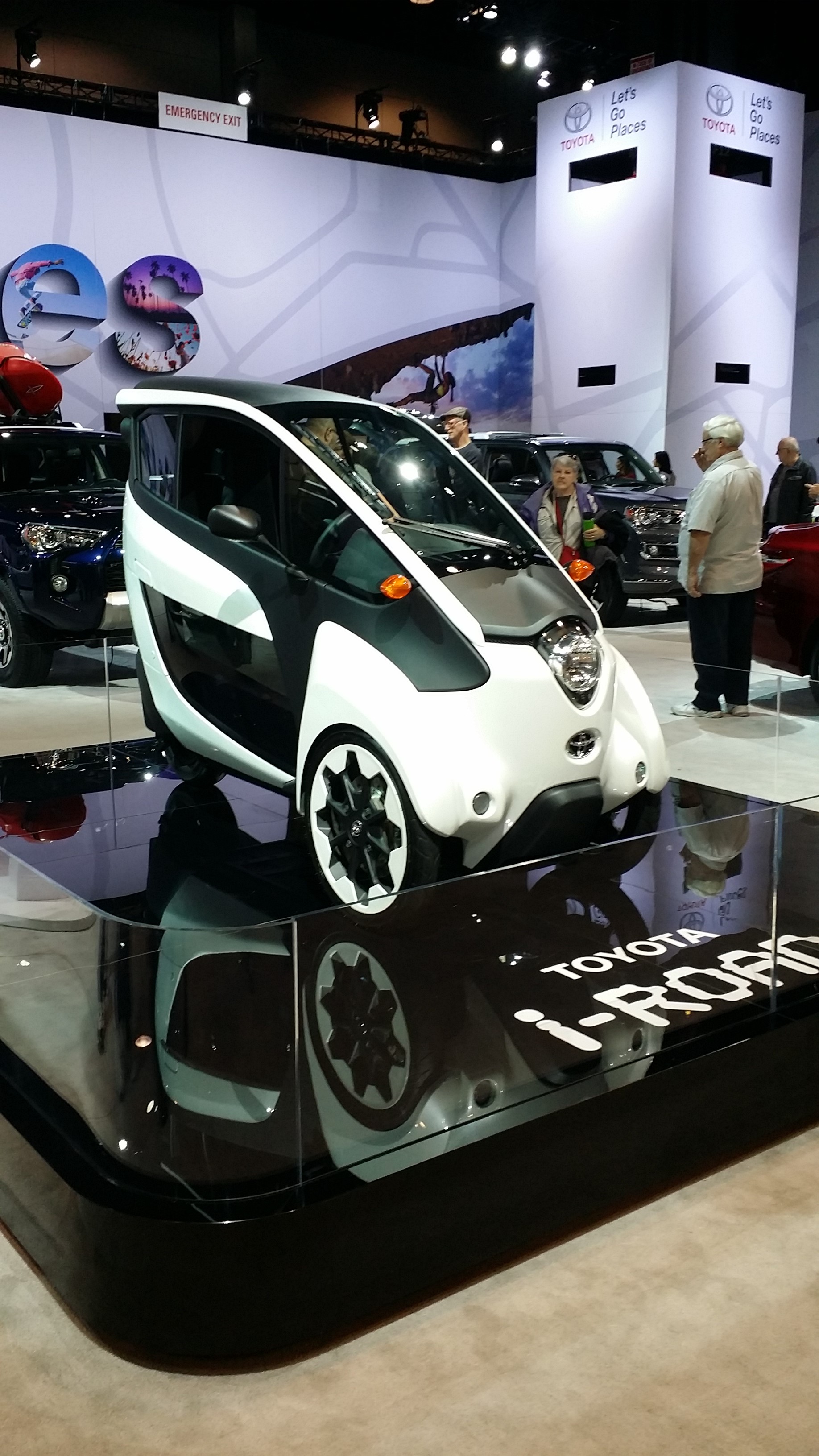 The Chicago Auto Show Insiders Look Photo Gallery Take #1 - Jenny at ...