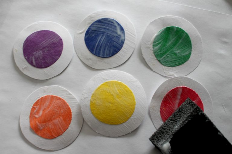 DIY Color Matching Flower Learning Game for Kids - Jenny at dapperhouse